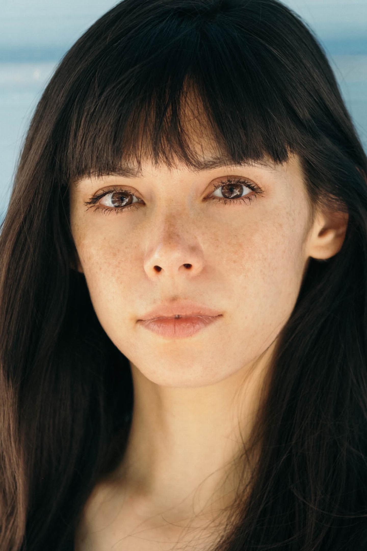 Mitzi Akaha - FilmAffinity