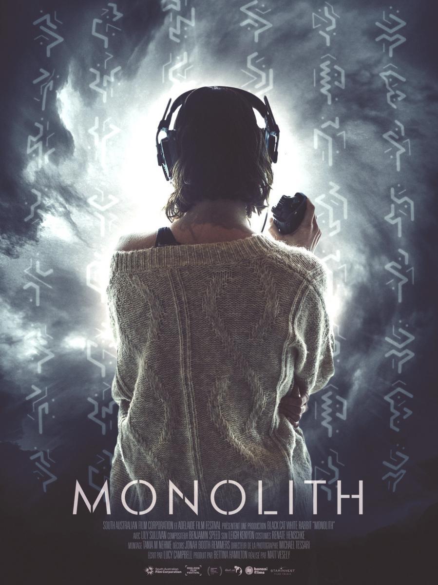 Sección visual de Monolith - FilmAffinity
