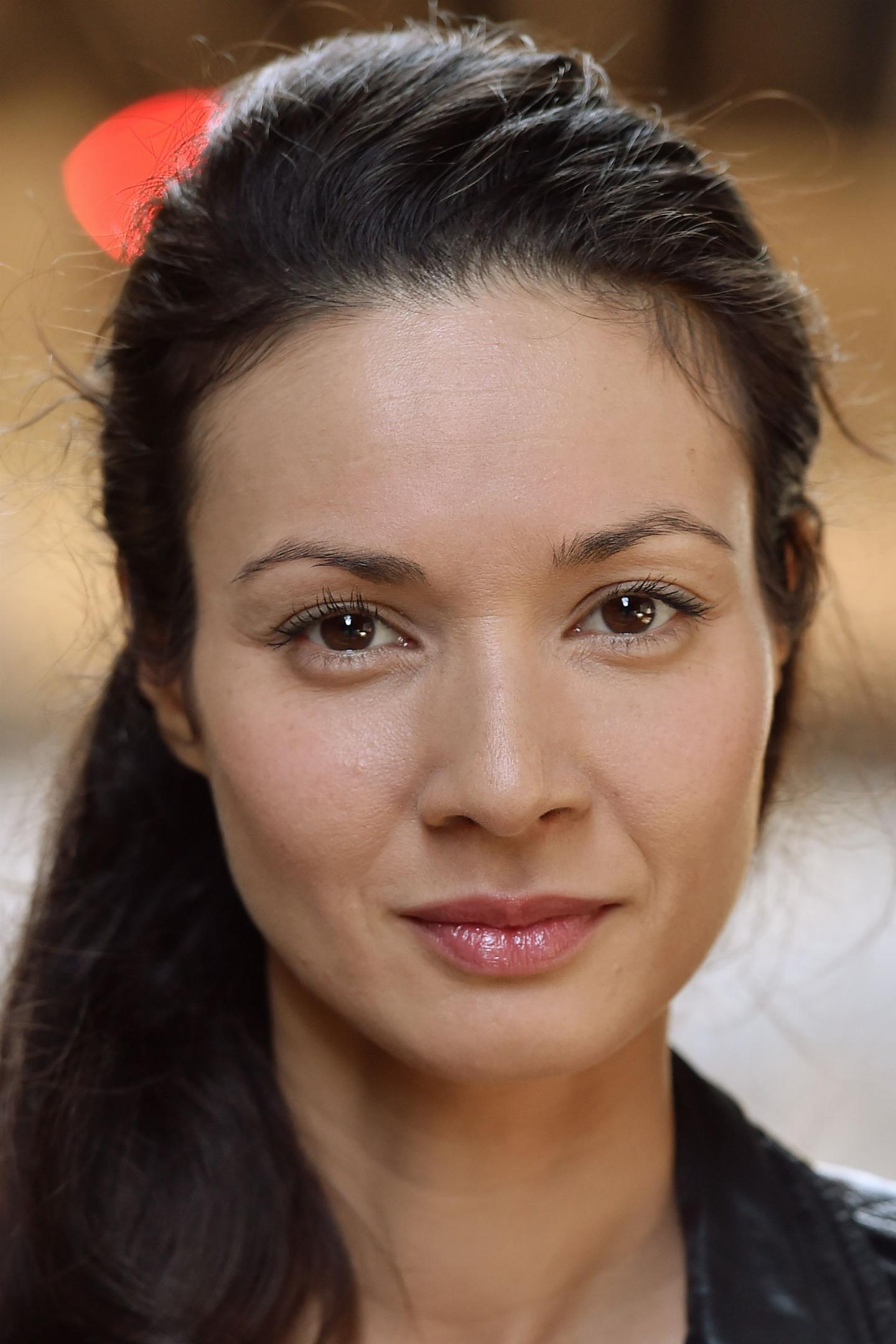 Moon Dailly - FilmAffinity