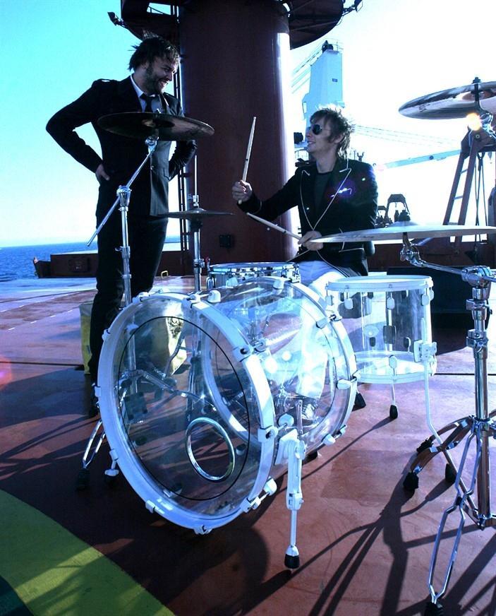 Image gallery for Muse: Starlight (Music Video) - FilmAffinity