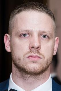 Neal Ward - FilmAffinity