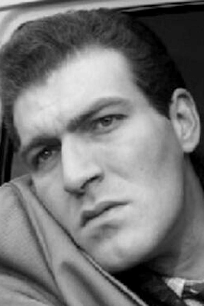 Neil McCarthy - FilmAffinity