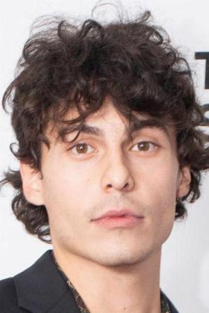 Créditos completos de Outer Banks (Serie de TV) - FilmAffinity