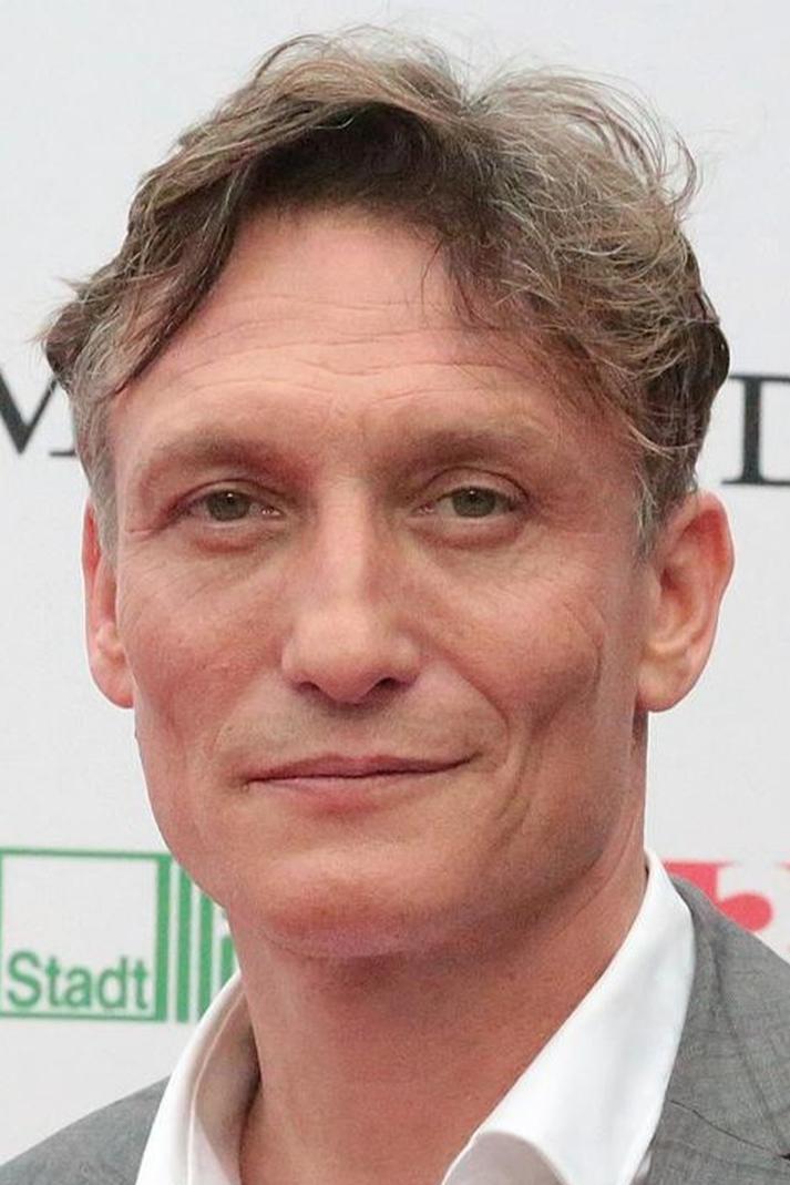 Créditos completos de Animales fantásticos: Los secretos de Dumbledore ...