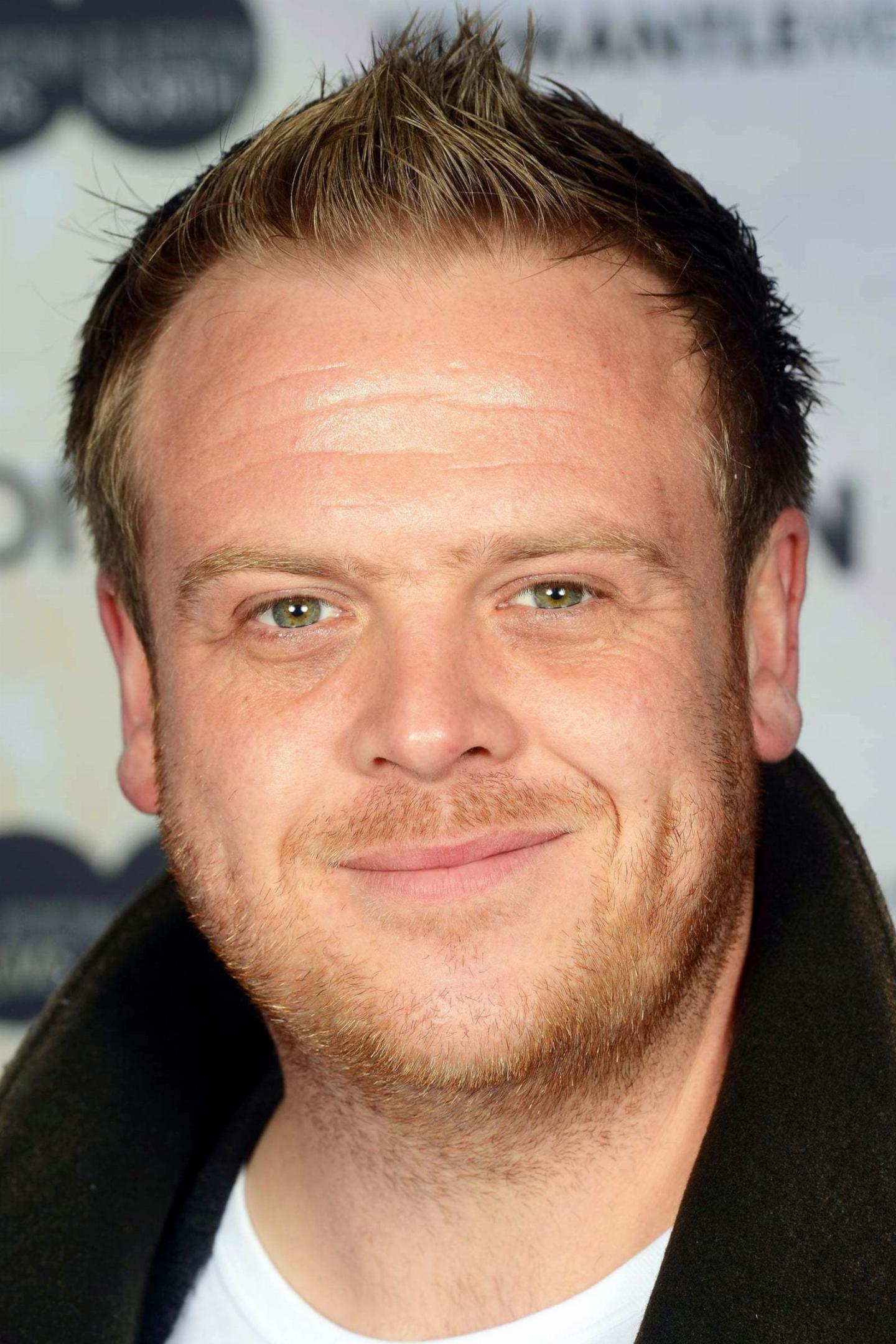 Owain Arthur - FilmAffinity