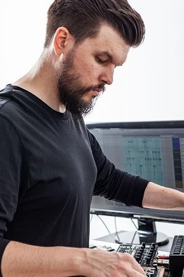 P.T. Adamczyk - FilmAffinity