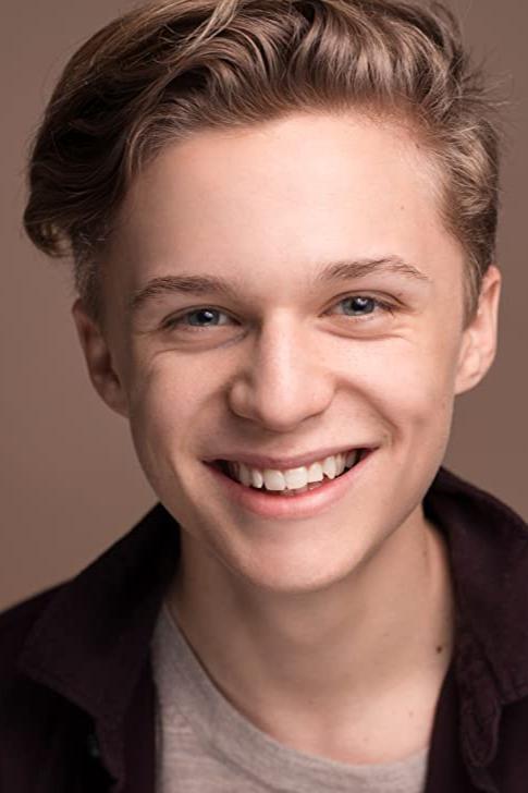 Parker Queenan - FilmAffinity