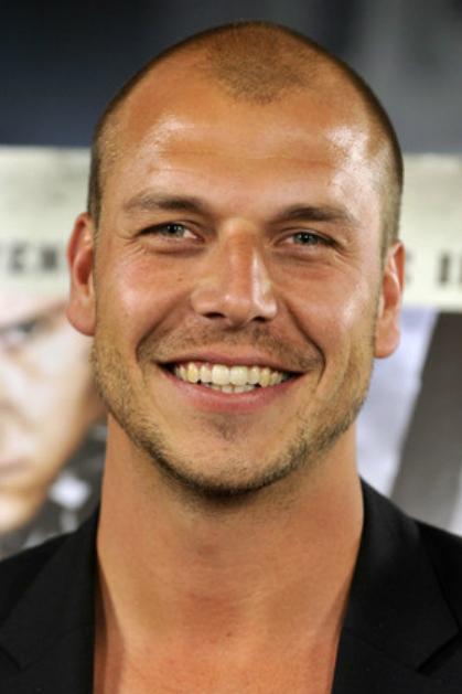 Patrick Hughes - FilmAffinity