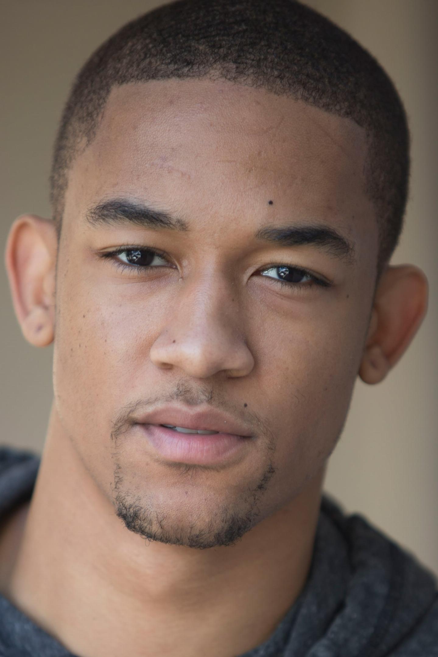 Peyton 'Alex' Smith - FilmAffinity