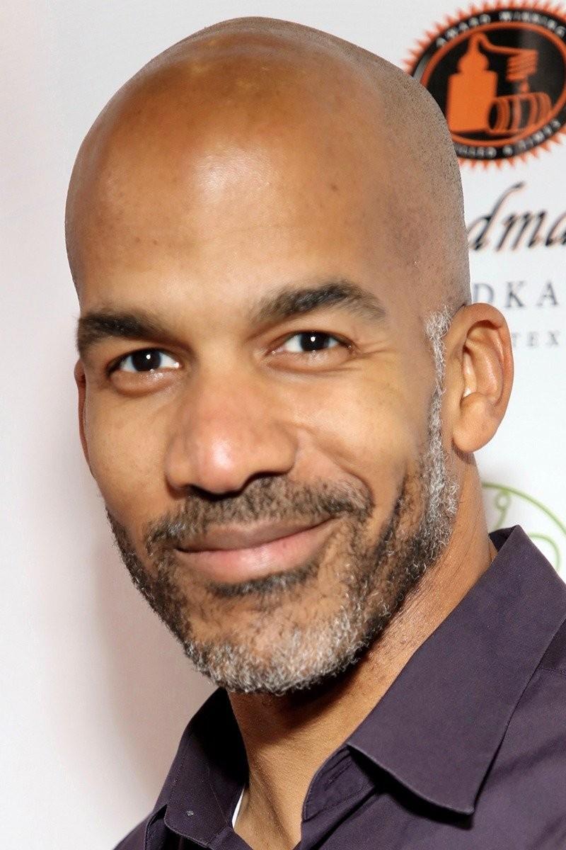 Full credits of "On My Block (TV Series)" - FilmAffinity