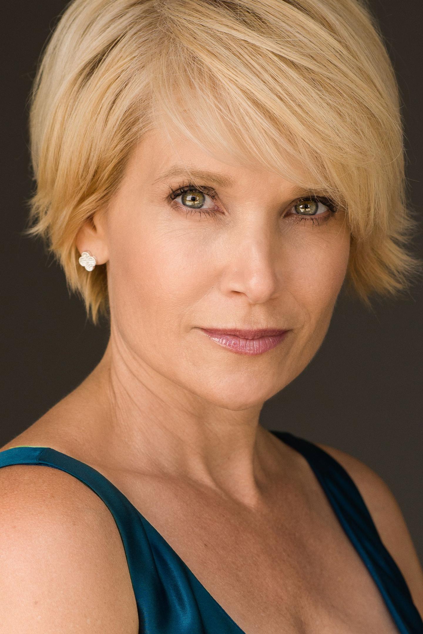 Nicolette Langley - FilmAffinity