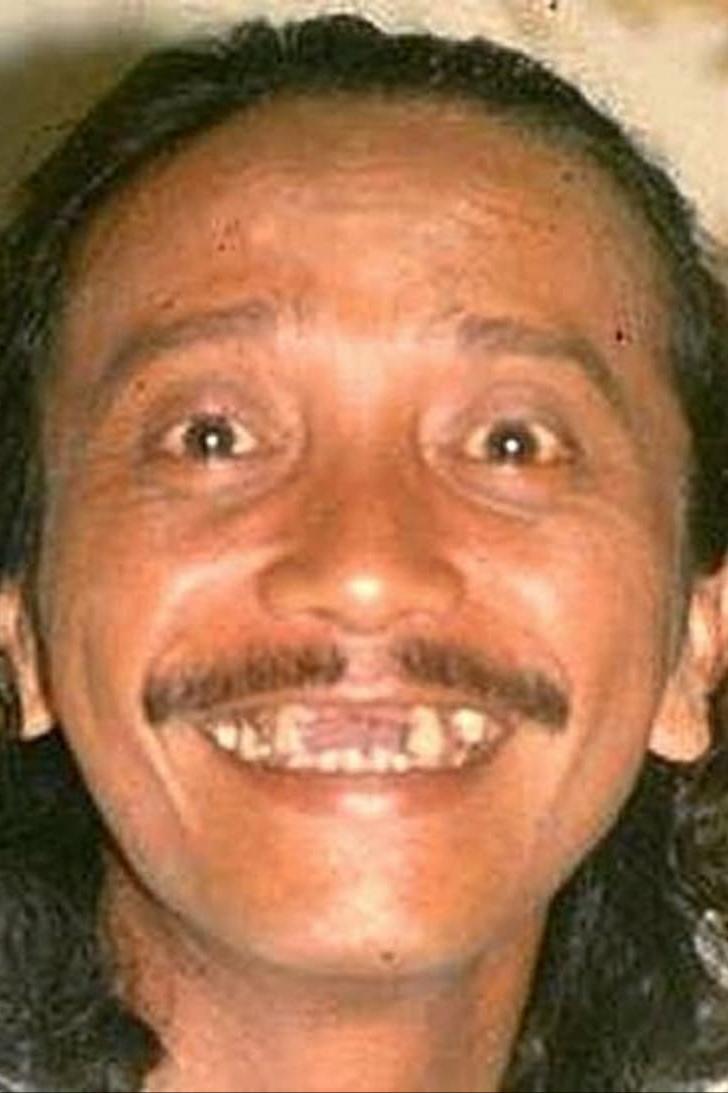 Rene Requiestas - FilmAffinity