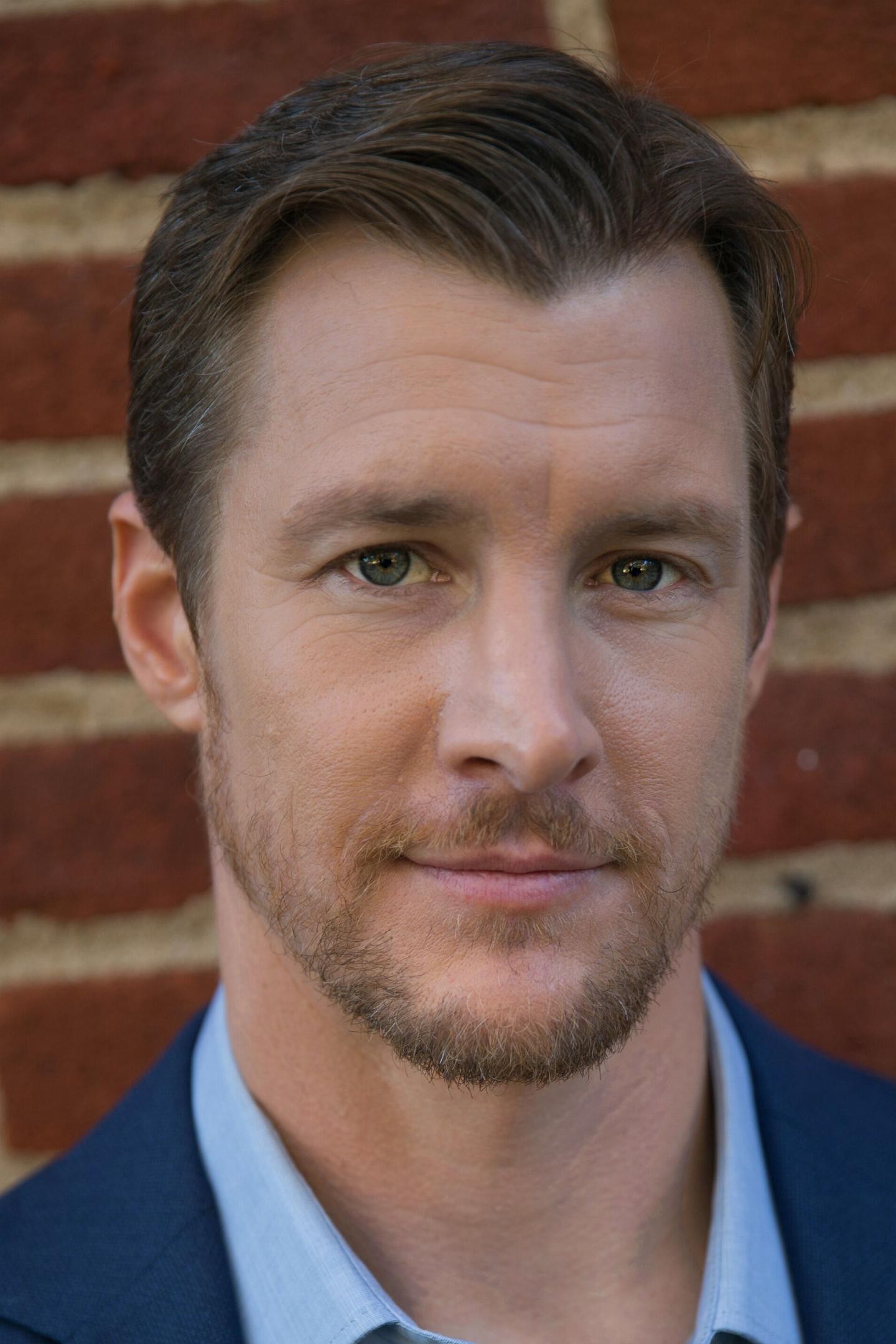 Full credits of "Generation Kill (TV Miniseries)" - FilmAffinity