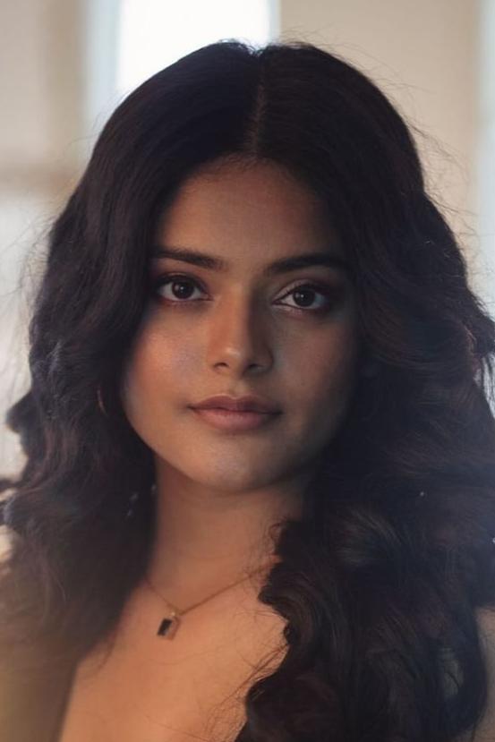 Riddhi Kumar - FilmAffinity