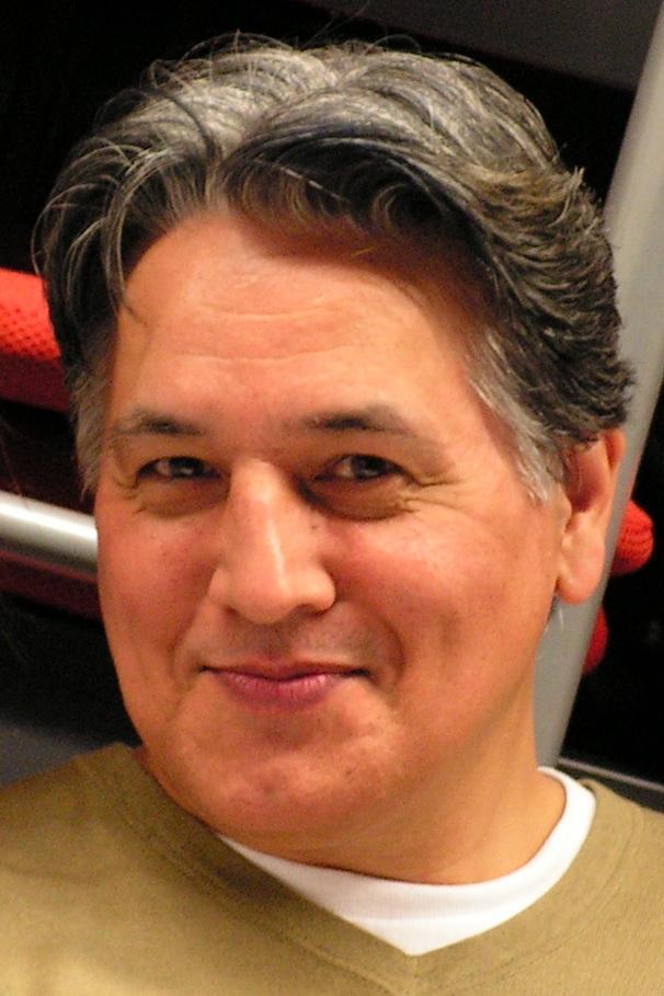 Robert Beltran - FilmAffinity