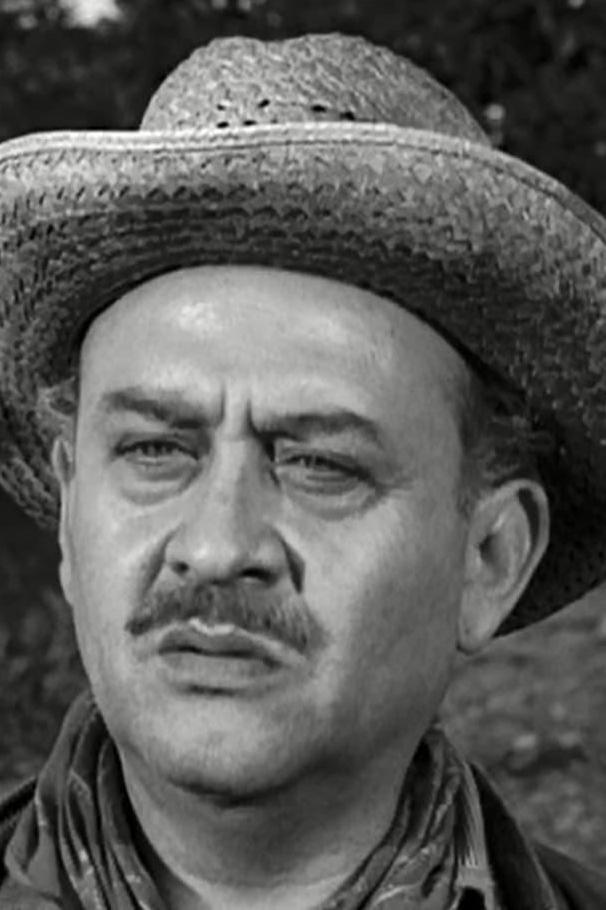 Rodolfo Hoyos Jr. - FilmAffinity