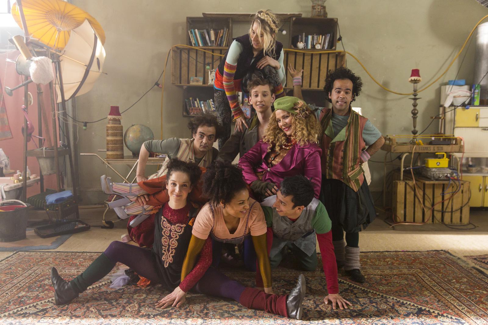 Sección visual de Ruby Robinson (TV) (TV) - FilmAffinity