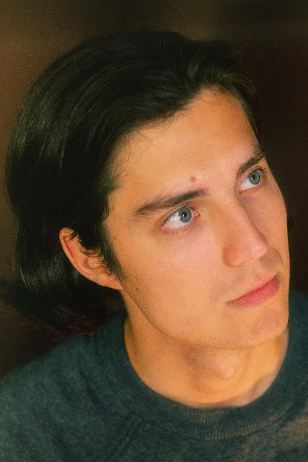 Sam Avtaev - FilmAffinity