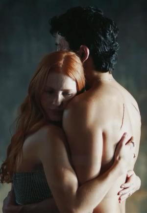 Sebastián Yatra: La Pelirroja (Vídeo musical) (2025) - FilmAffinity