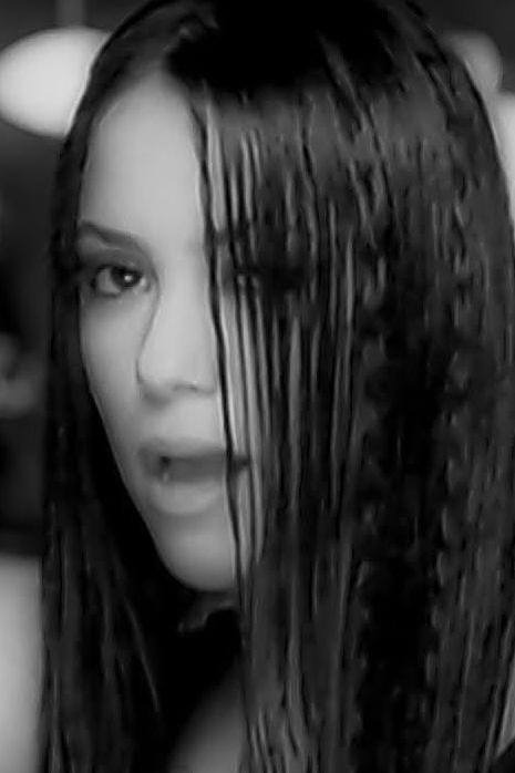 Image gallery for Shakira: Tú (Music Video) - FilmAffinity