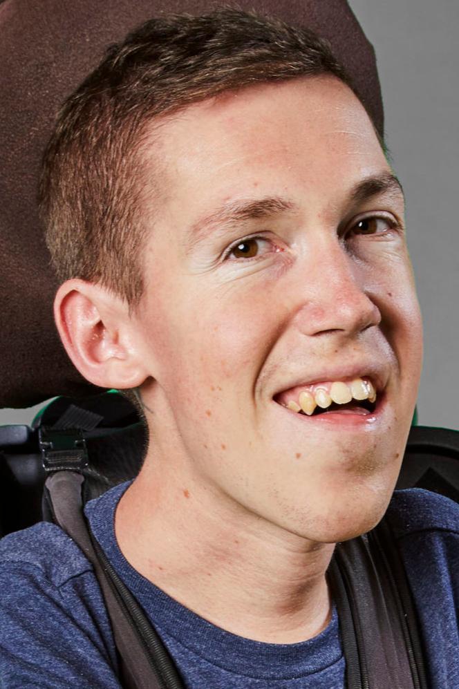 Shane Burcaw - FilmAffinity