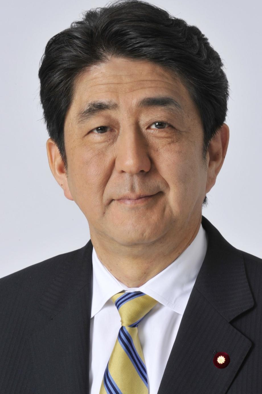 Shinzo Abe - FilmAffinity