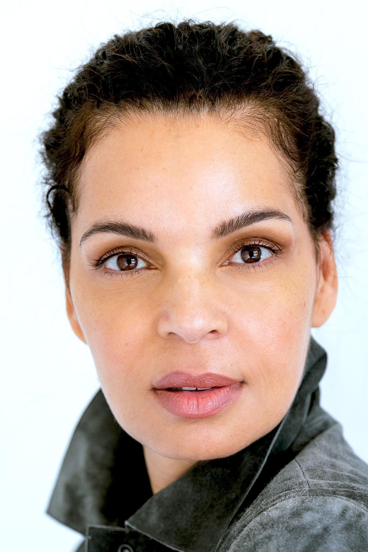 Full credits of "Deputy (TV Series)" - FilmAffinity