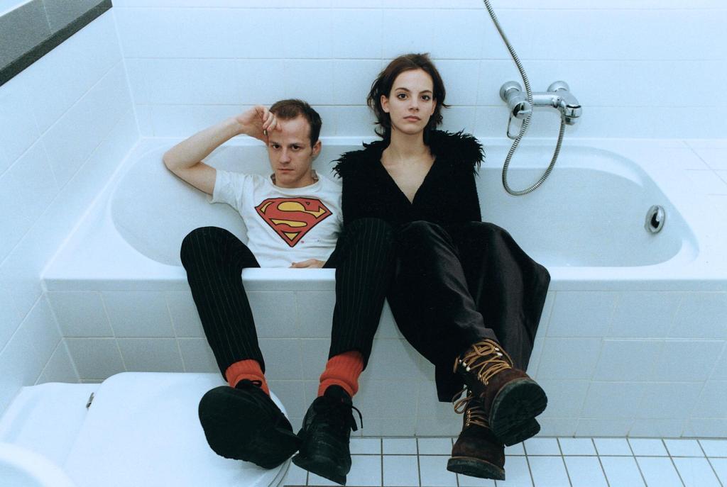 Image gallery for Silvester Countdown - FilmAffinity