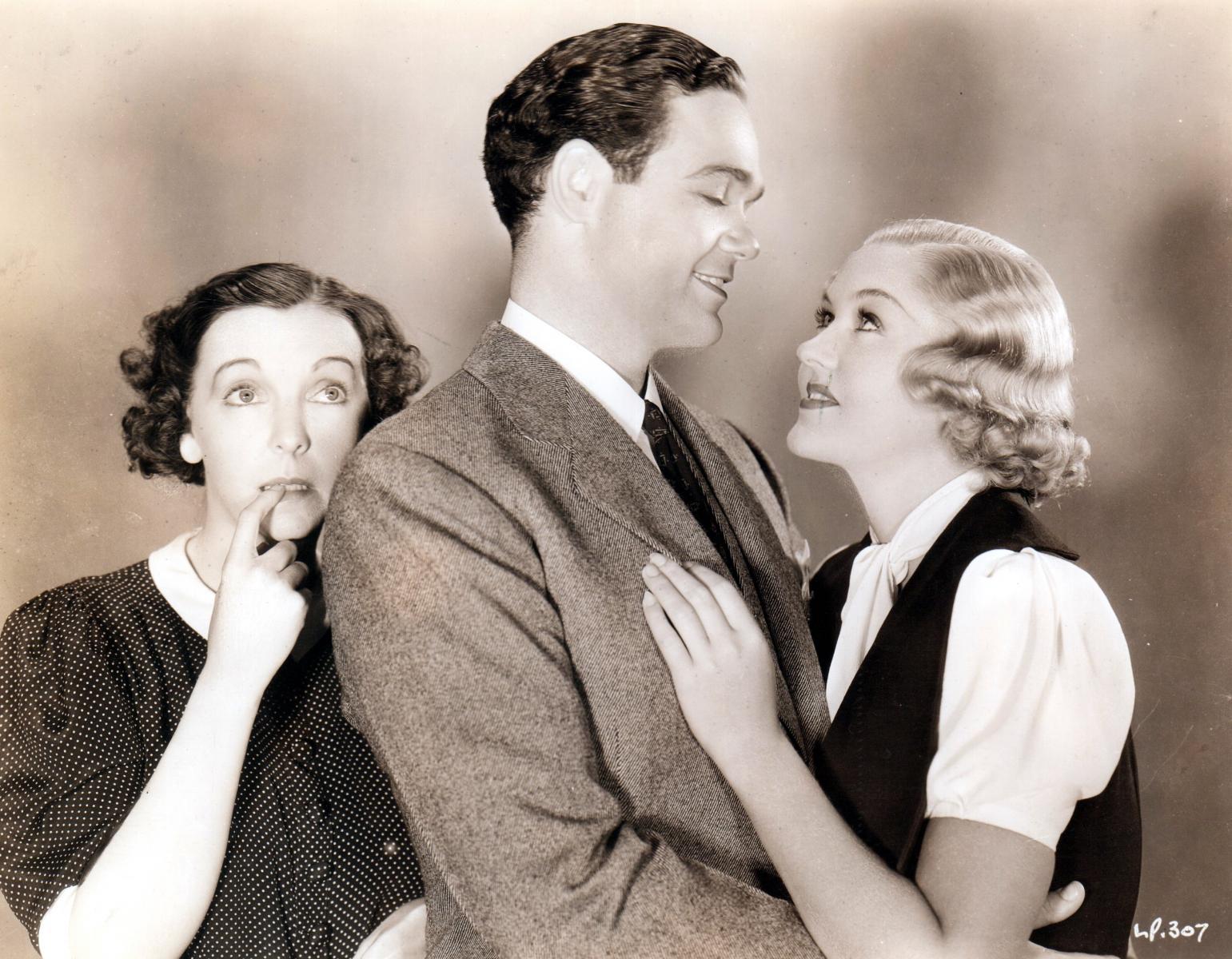 Image gallery for Sing Me a Love Song - FilmAffinity
