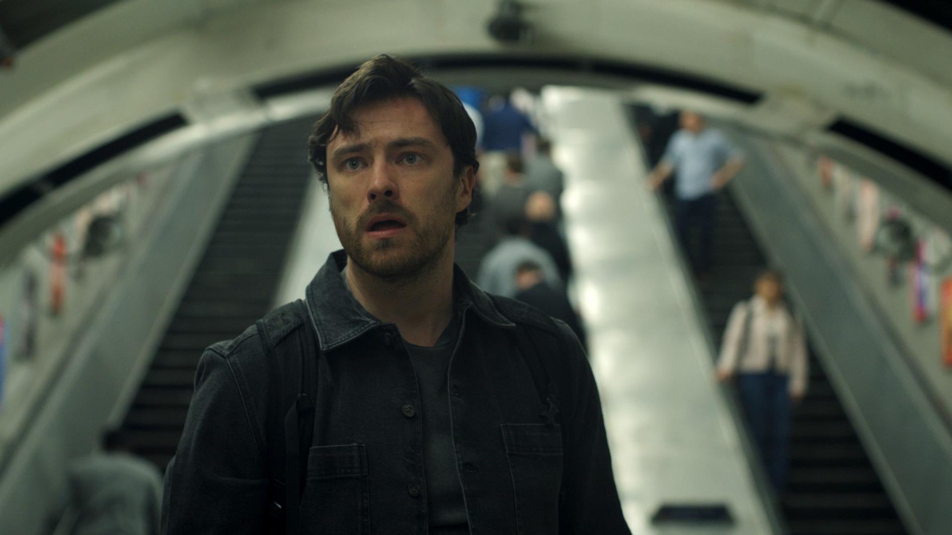 Image gallery for Surface (TV Series) - FilmAffinity