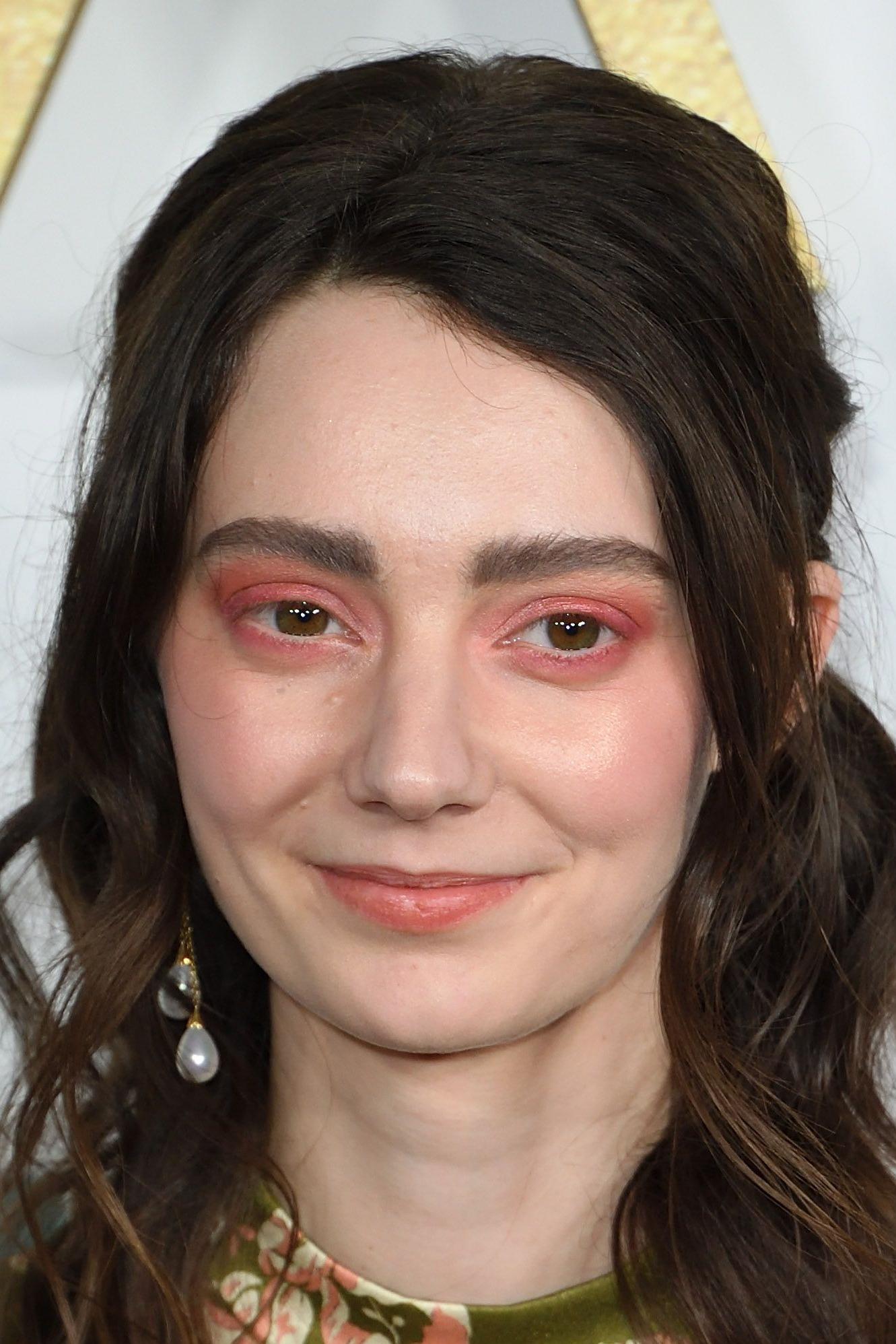 Créditos completos de Sex Education (Serie de TV) - FilmAffinity