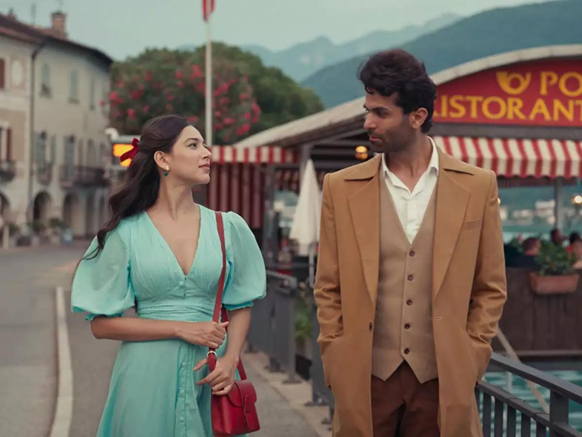 Sección visual de Tara And Akash: Love Beyond Realms - FilmAffinity