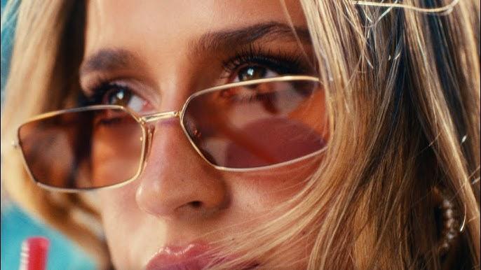 Image gallery for Tate McRae - It's ok I'm ok (Music Video) - FilmAffinity