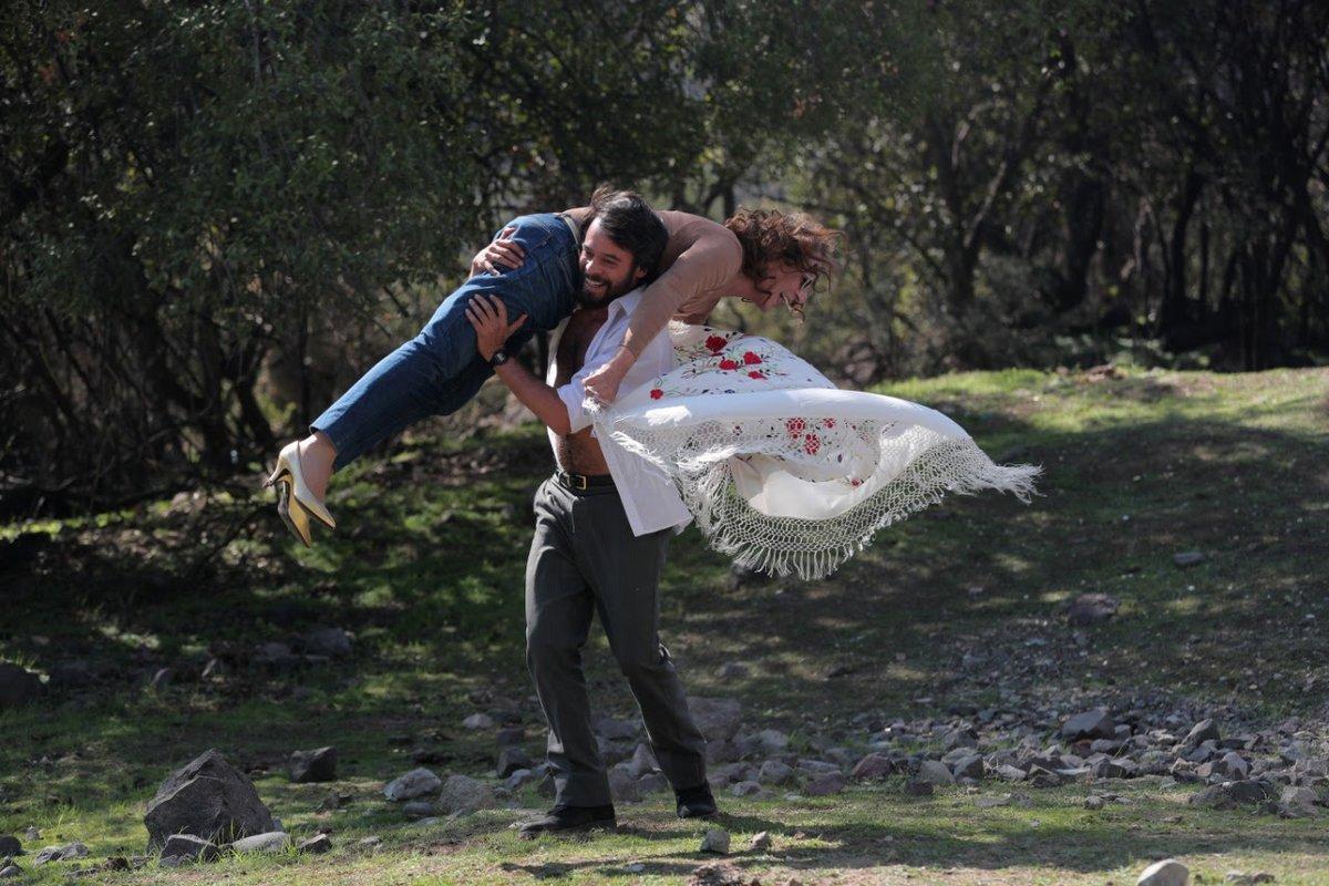 Sección visual de Tengo Miedo Torero - FilmAffinity