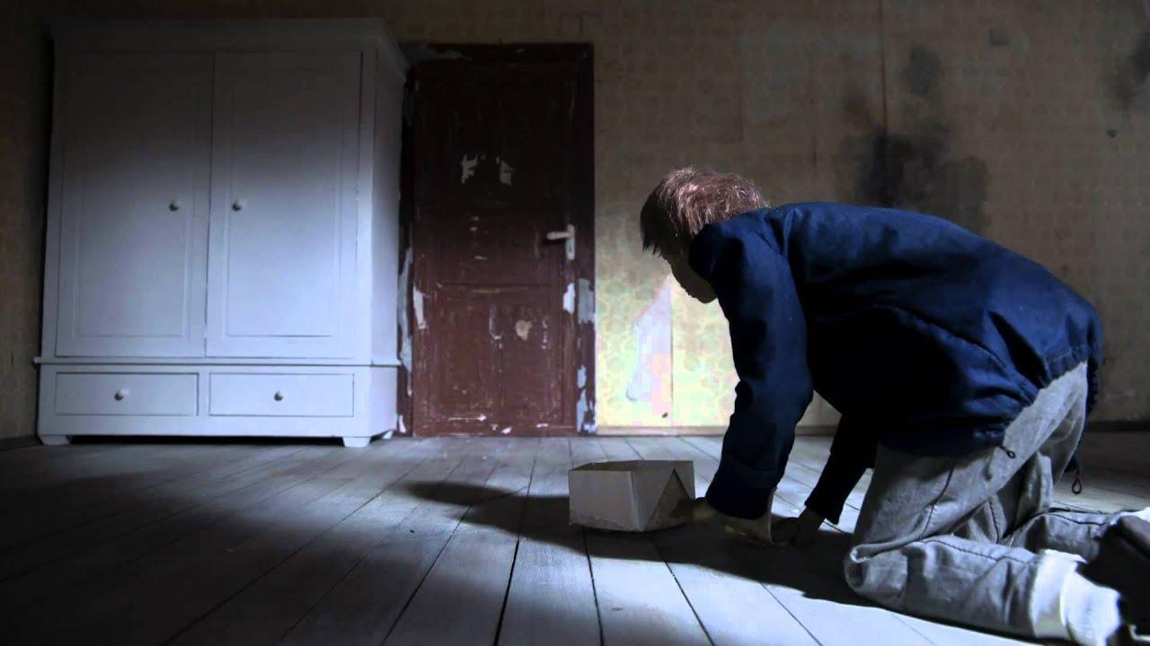 Image gallery for The Back Room (S) - FilmAffinity