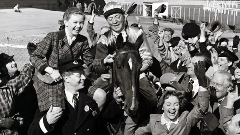 Image gallery for The Galloping Major - FilmAffinity