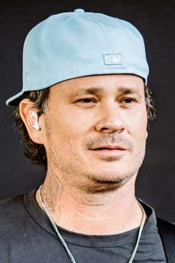 Thomas DeLonge - FilmAffinity