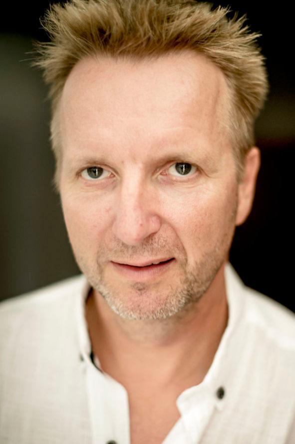 Uffe Savery - FilmAffinity