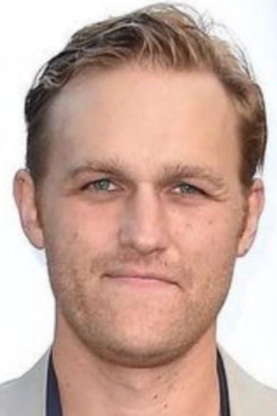 Wyatt Russell - FilmAffinity