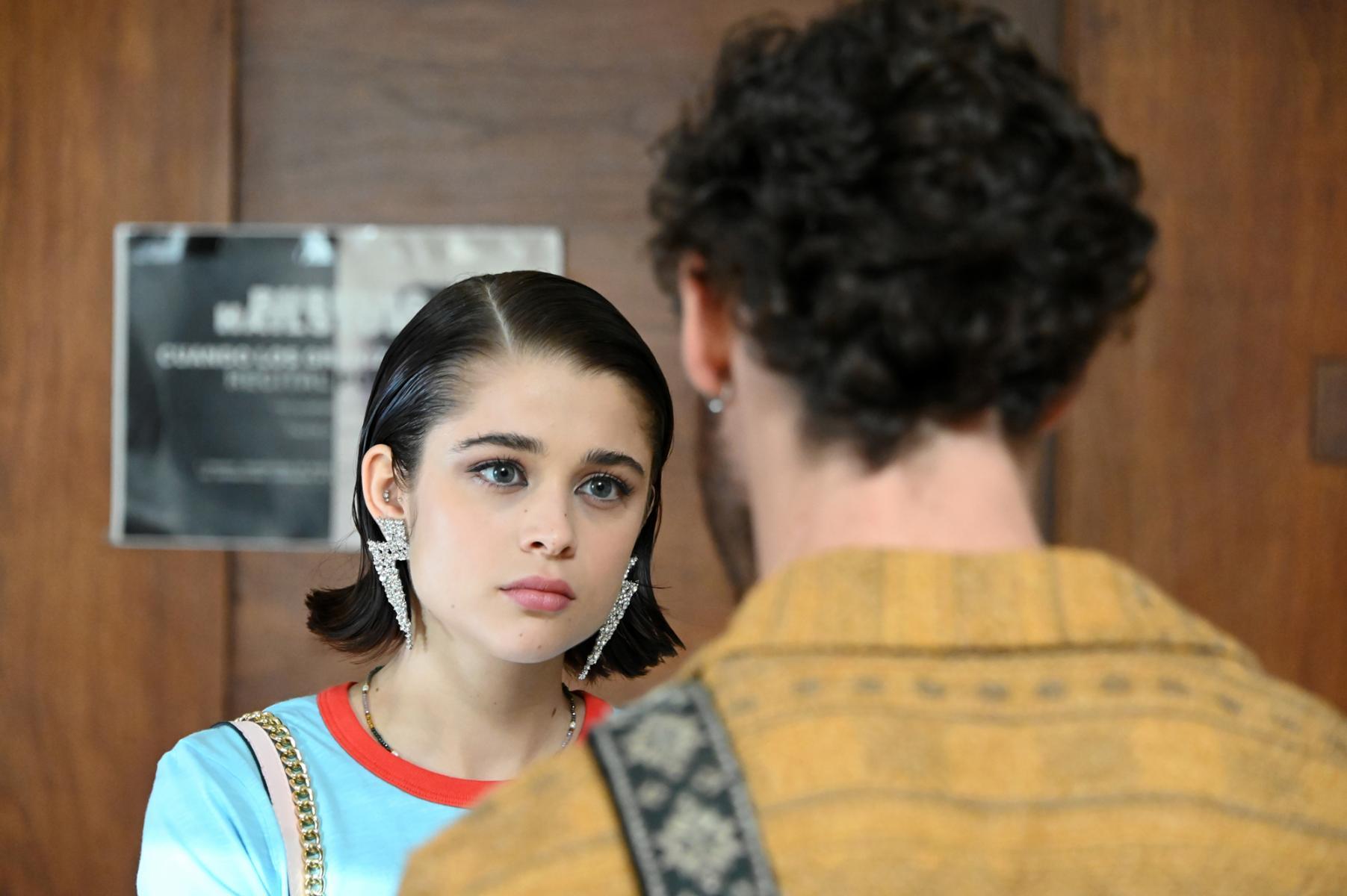 Image gallery for Zoomers (TV Miniseries) - FilmAffinity